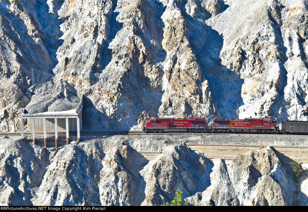 CP 8901 8643 Coal Loads